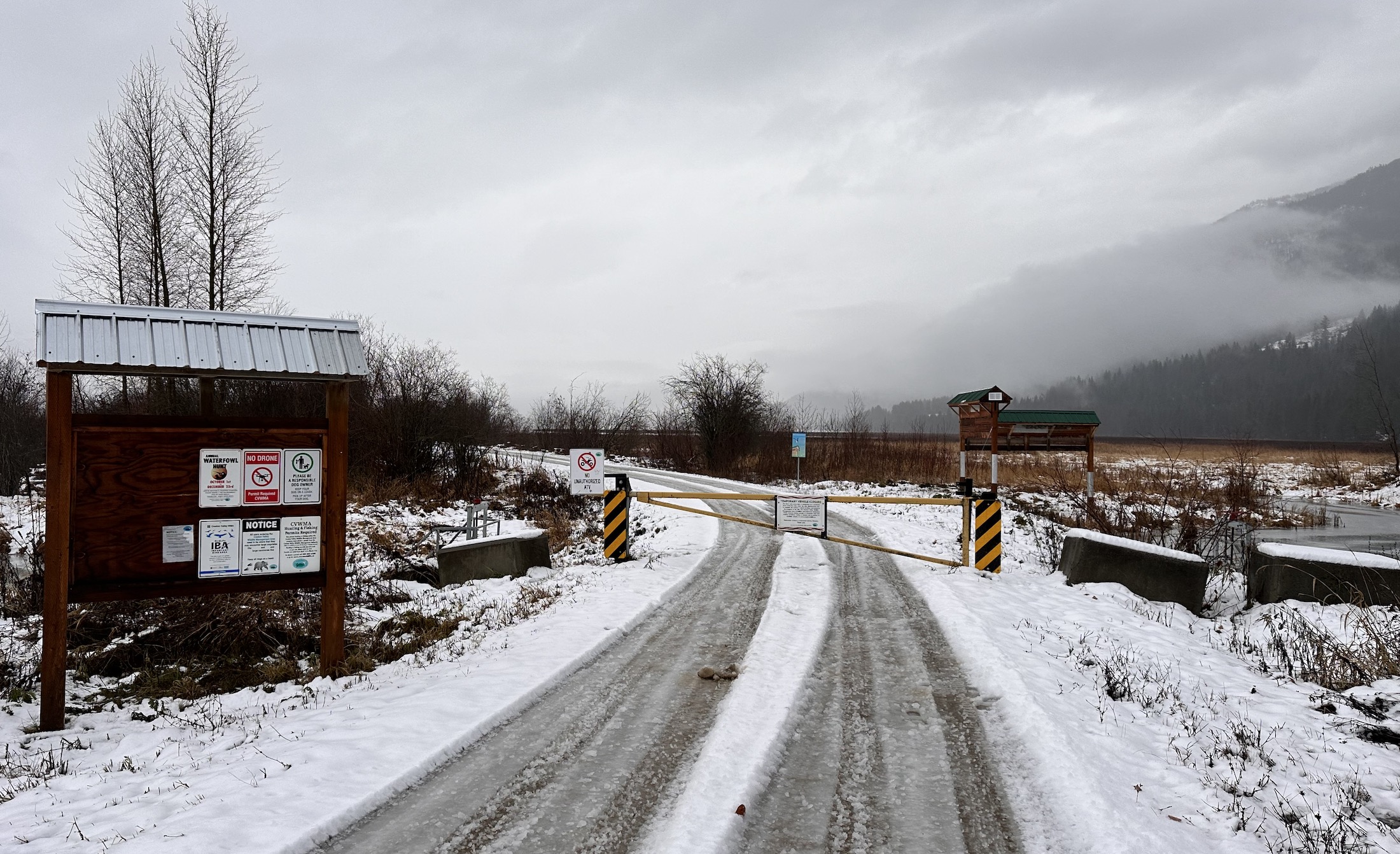 Temporary dike closure at Duck Lake - Dec 5 2023 - Creston Valley